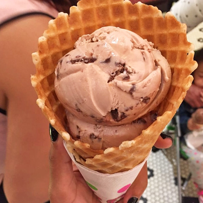 Vanilla Nutella ice cream that makes you wonder why you ever wasted time on lesser desserts. Life-changing? Possibly.