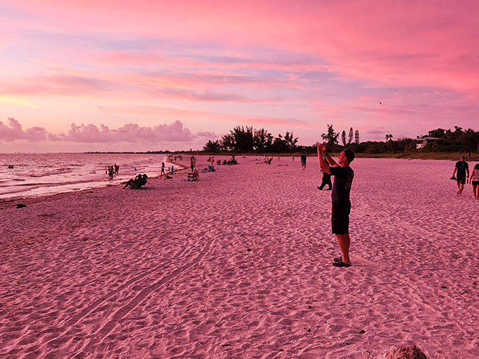 Mother Nature's nightly light show paints the sky in impossible pinks, turning ordinary moments into the extraordinary.
