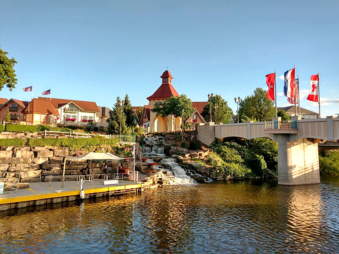 The Cass River and its picturesque bridge create postcard-worthy views that'll make your Instagram followers green with envy.