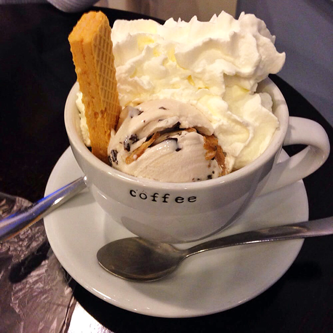 Coffee meets gelato in this heavenly affogato – hot espresso "drowning" cold vanilla gelato creates a temperature tango that'll wake up every taste bud.