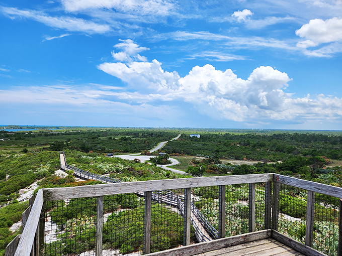 The kind of panorama that makes smartphone cameras feel wholly inadequate. Some views simply deserve more than being reduced to wallpaper.