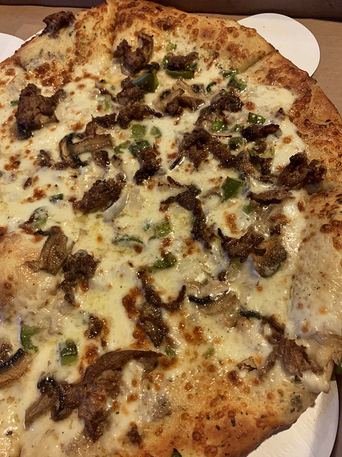 Pizza that proves great food doesn't need fancy surroundings &ndash; just the right balance of crust, sauce, and toppings.