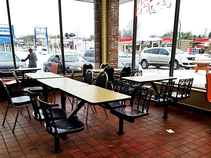 The dining area: simple, functional, and ready for your sugar-induced epiphanies and caffeine-fueled conversations.