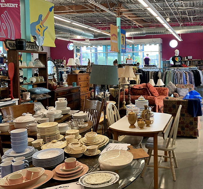 Dinnerware that could tell tales of dinner parties past &ndash; ready for its second act on your table.