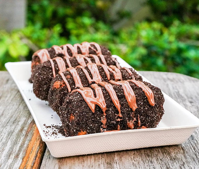 Teque&ntilde;os offer a handheld churro experience &ndash; perfect for dessert multitaskers who need one hand free for Instagram duties.