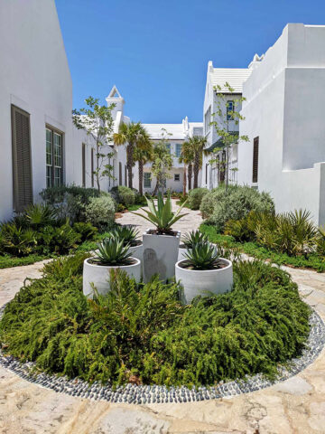 This Dreamy Seaside Community In Florida Is Like Santorini Without The ...