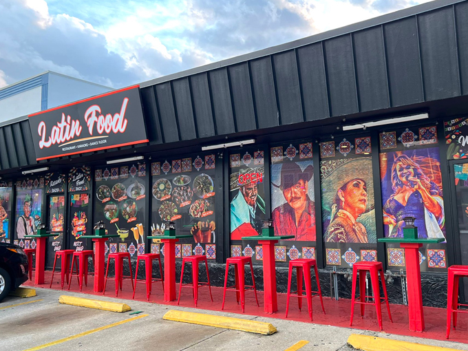 antique row art design district 9