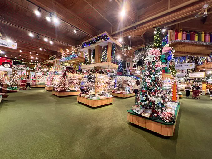 Bronner's CHRISTmas Wonderland 2