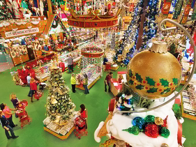 Bronner's CHRISTmas Wonderland  3
