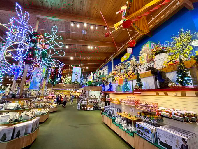 Bronner's CHRISTmas Wonderland 8