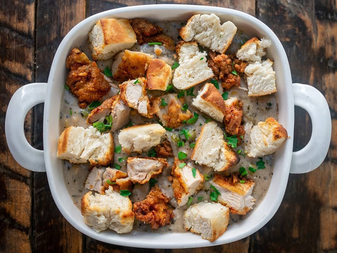 Ella&rsquo;s Americana Folk Art Cafe 8