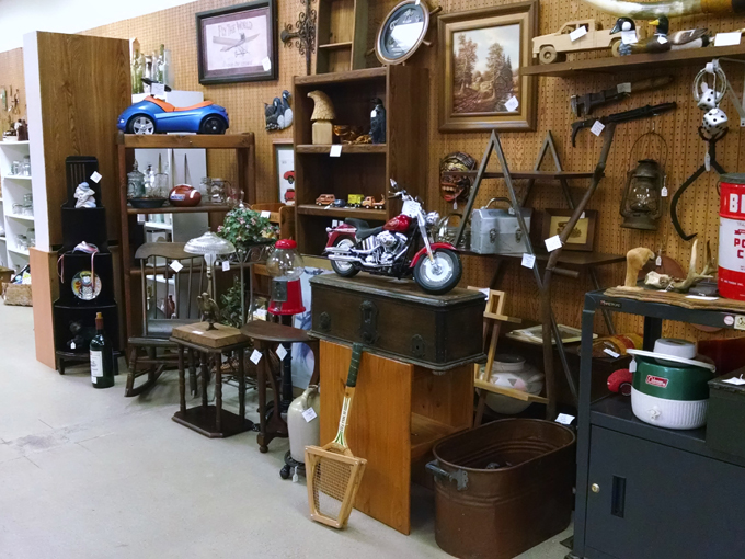 Harvest Antiques & Collectibles 4