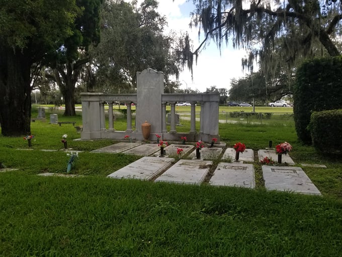 Myrtle Hill Memorial Park (Tampa)