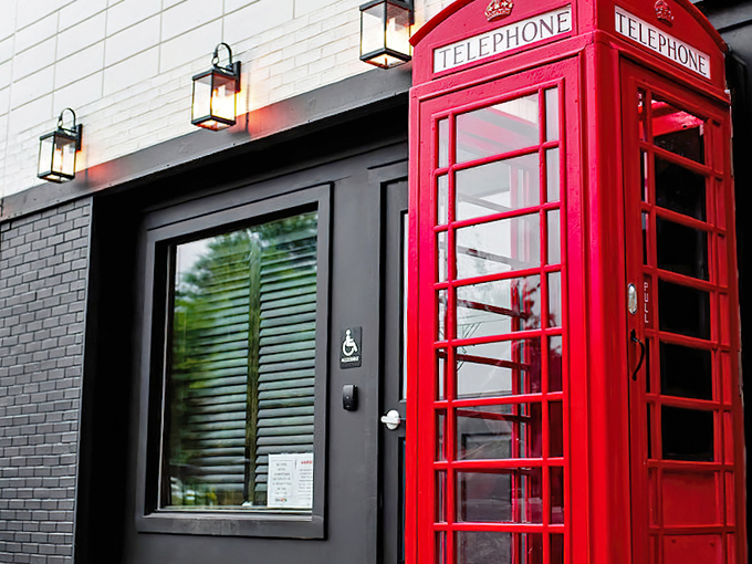 Red Phone Booth (Miami)