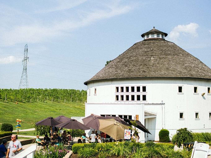Round Barn Winery & Estate 2