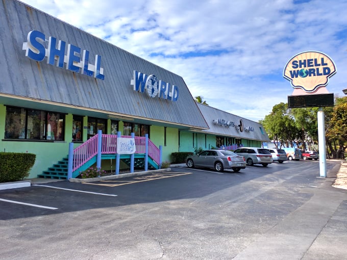 Shell World (Key Largo)