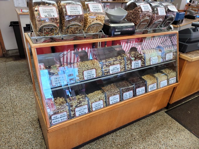 St Laurent Brothers 6