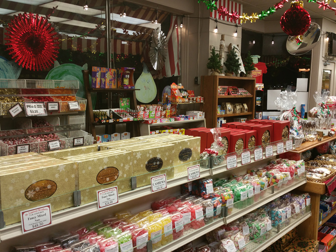 St Laurent Brothers 8