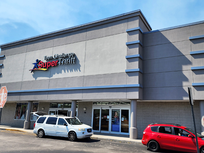 SuperThrift Sanford (Sanford)