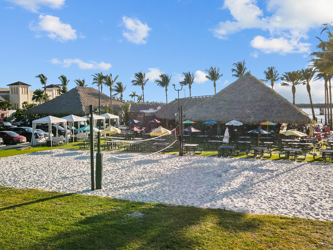 TT's Tiki Bar (Punta Gorda)