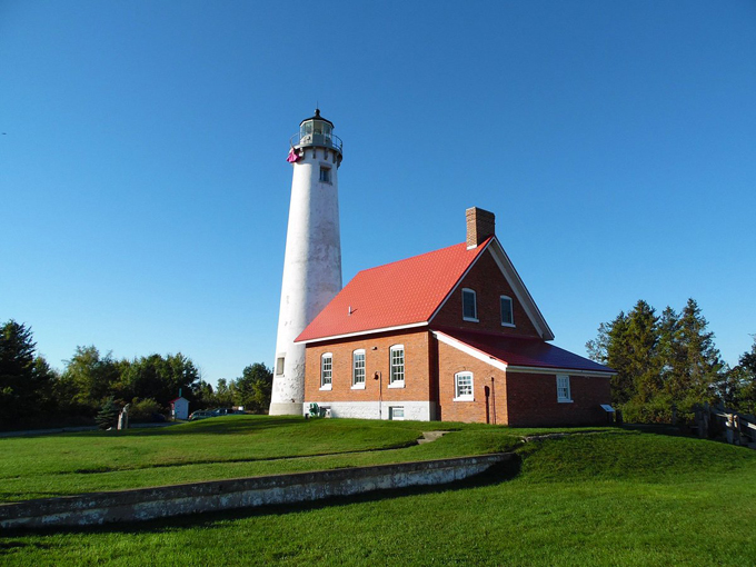 Tawas Point Lighthouse 2