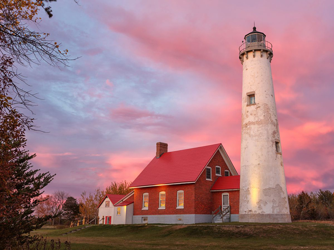 Tawas Point Lighthouse 9
