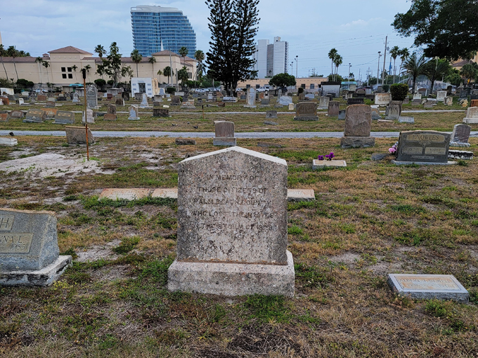 Woodlawn Cemetery (West Palm Beach)