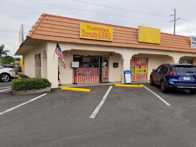 yummies donuts bbq 9