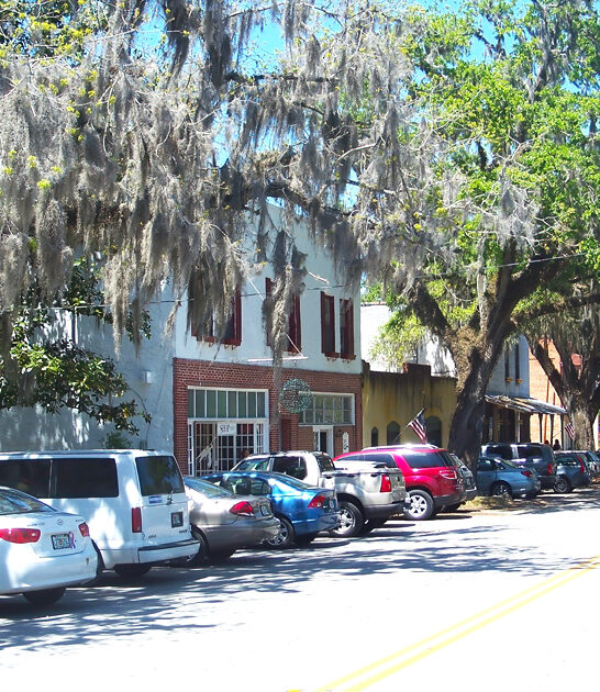 antique hunting town florida ftr
