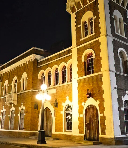 gothic themed bar florida ftr