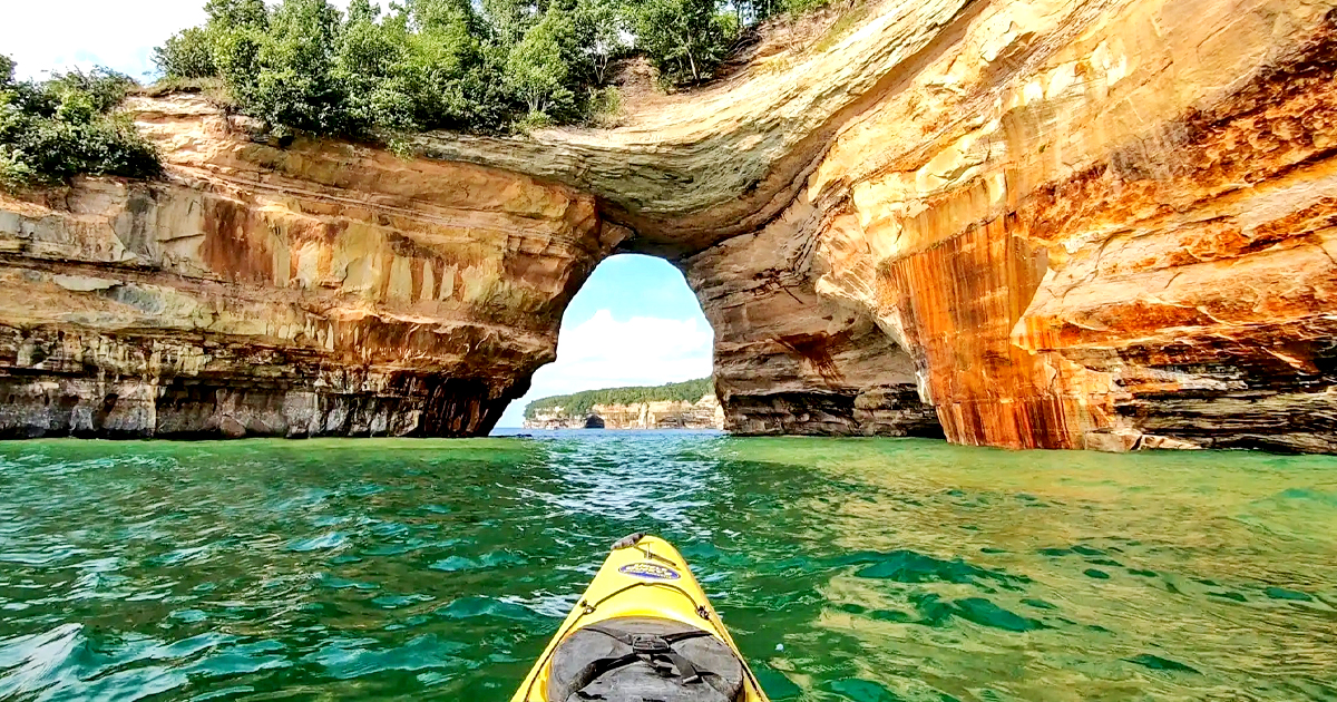 pictured rocks lakeshore michigan ftr