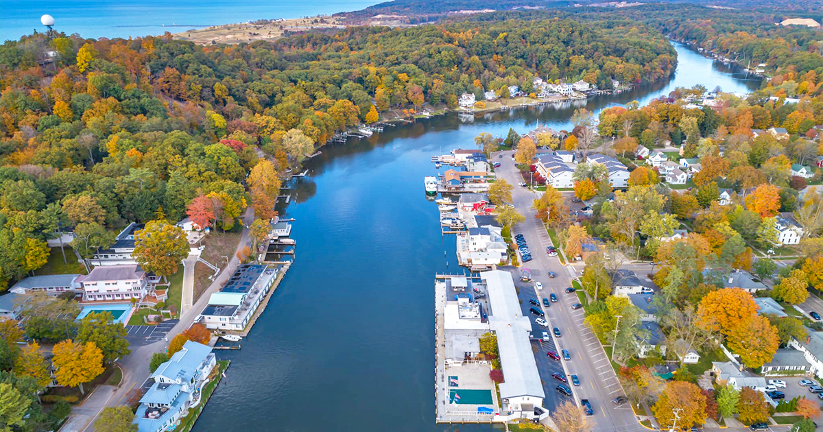 picturesque lakeshore town michigan ftr