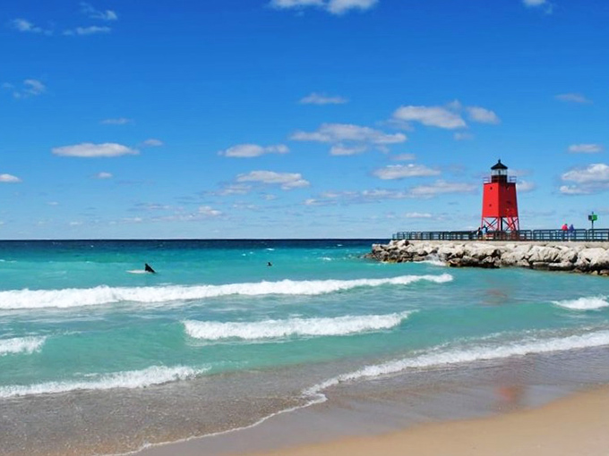 The Caribbean called &ndash; it wants its water back! Michigan Beach Park flaunts impossibly blue waters that defy its Midwestern location.