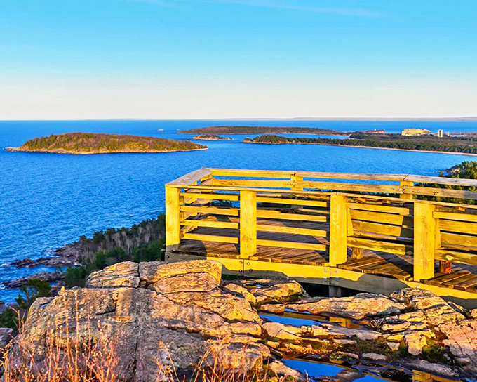 Sugarloaf Mountain's wooden observation deck juts out dramatically over Lake Superior, like nature's own infinity pool without the chlorine.
