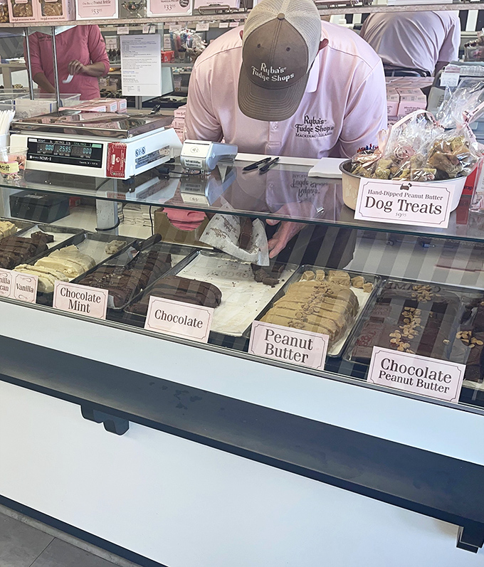 Skilled hands at work – Ryba's staff members maintain the delicate balance between artisan craftsmanship and meeting the demands of sugar-craving crowds.