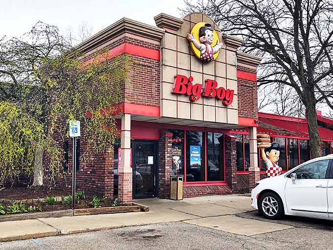 Big Boy stands ready with his iconic burger held high, a comforting reminder that some childhood pleasures never need upgrading.