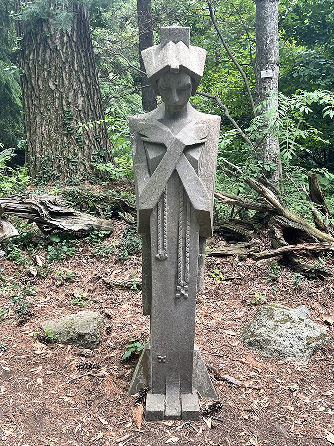 This modernist sculpture stands as a silent sentinel among the trees, prompting philosophical musings or at least artistic head-scratching.