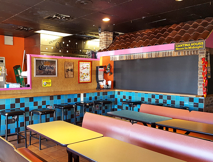 The dining area's colorful tiles and festive d&eacute;cor create an atmosphere that says "you're here for a good time" without shouting it.