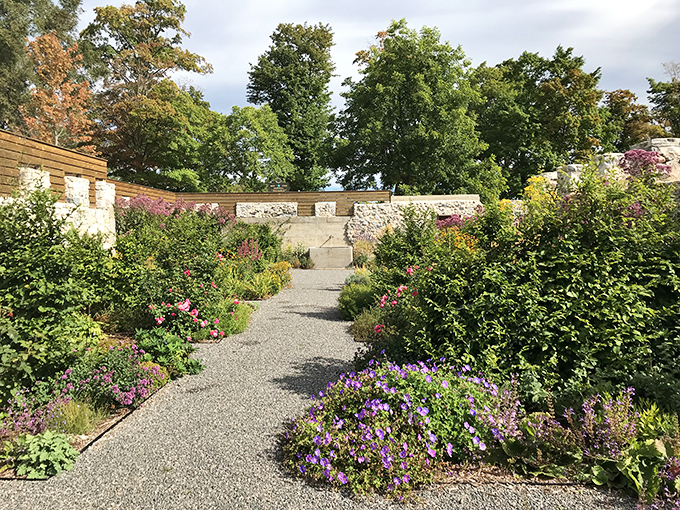 The Botanic Garden's pathways wind through flowers arranged so perfectly Mother Nature might be taking notes for next season.