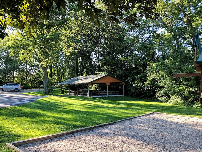 Niagara Cave's well-maintained facilities and accessible pathways make this natural wonder available to visitors of various abilities.