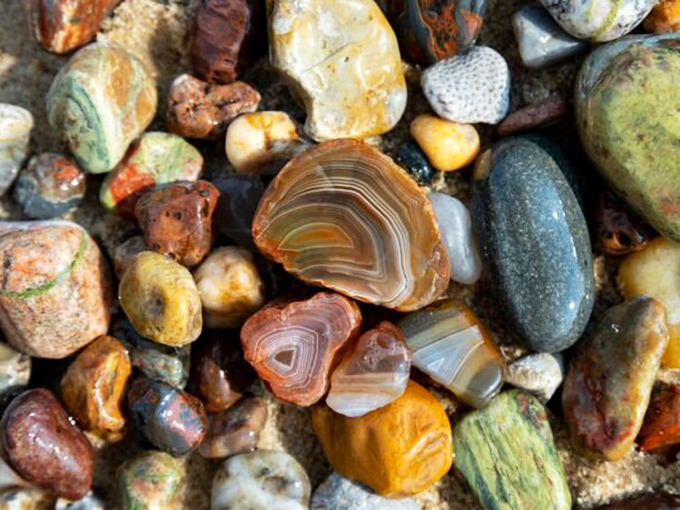 Nature's artistry revealed: This stunning agate displays the intricate banding and rich colors that make these stones so highly prized.