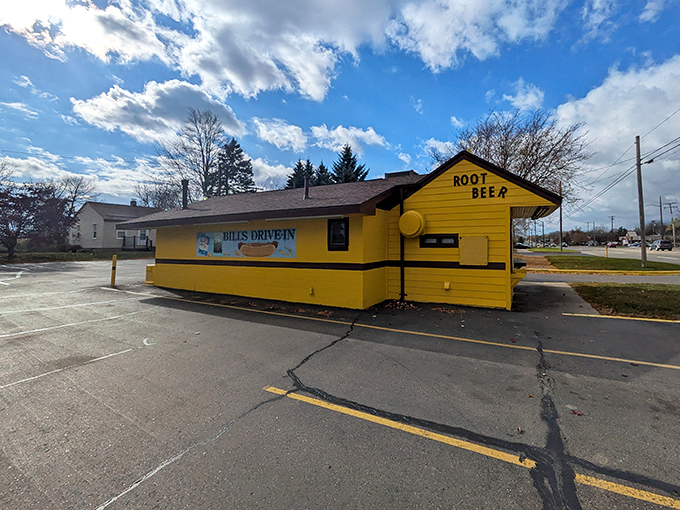 From this angle, Bill's looks like it was plucked from a nostalgic dream about simpler times and perfect summer days.