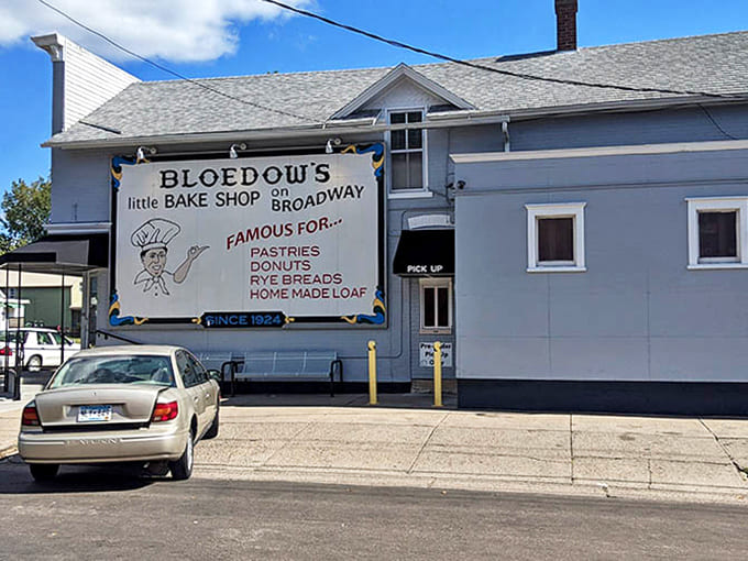 From this angle, you'd never guess this modest building houses pastry perfection that draws pilgrims from across state lines.