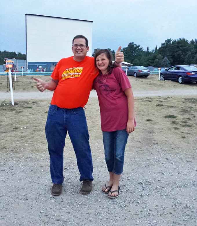 Happy visitors give thumbs up to a night well spent. The Cherry Bowl creates fans for life with each perfect summer evening.