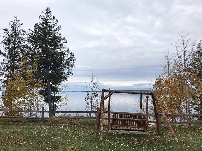 Swing state: This lakeside perch offers front-row seats to nature's daily show&mdash;sunsets, wildlife, and the hypnotic dance of water meeting shore.