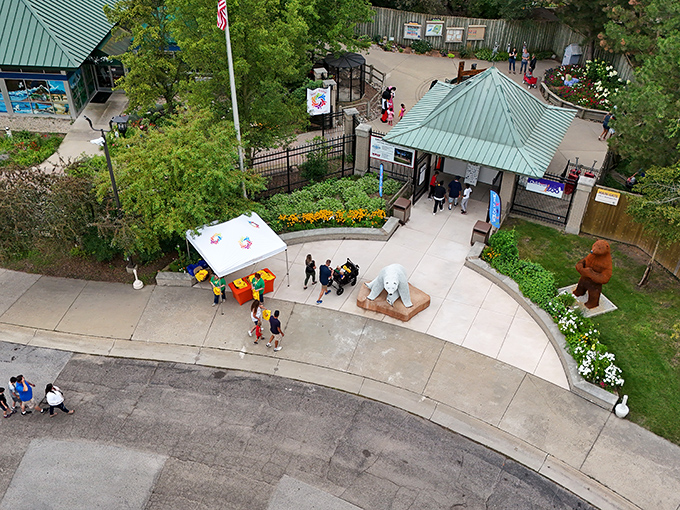 Family memories in the making! This aerial view shows the thoughtfully designed layout that makes navigation a breeze.