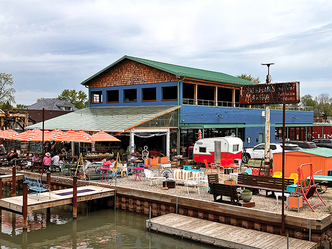 This waterfront gem welcomes hungry paddlers with colorful outdoor seating and locally-sourced cuisine worth beaching your kayak for.