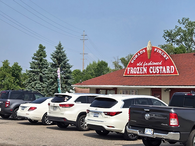 A full parking lot tells the story &ndash; locals and travelers alike making the pilgrimage to this temple of frozen custard.