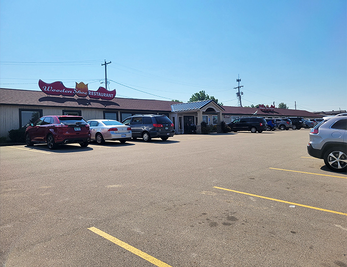 The packed parking lot tells the story&mdash;people will drive miles for a chance to experience breakfast on this magnificent scale.