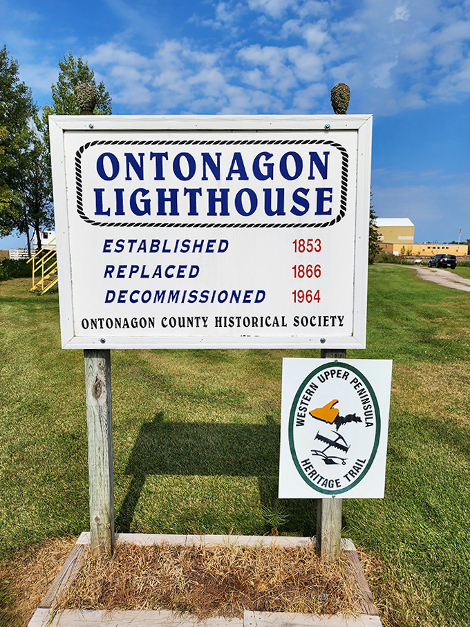 Every good attraction needs proper introduction &ndash; this sign offers visitors their first taste of the maritime history awaiting just beyond.